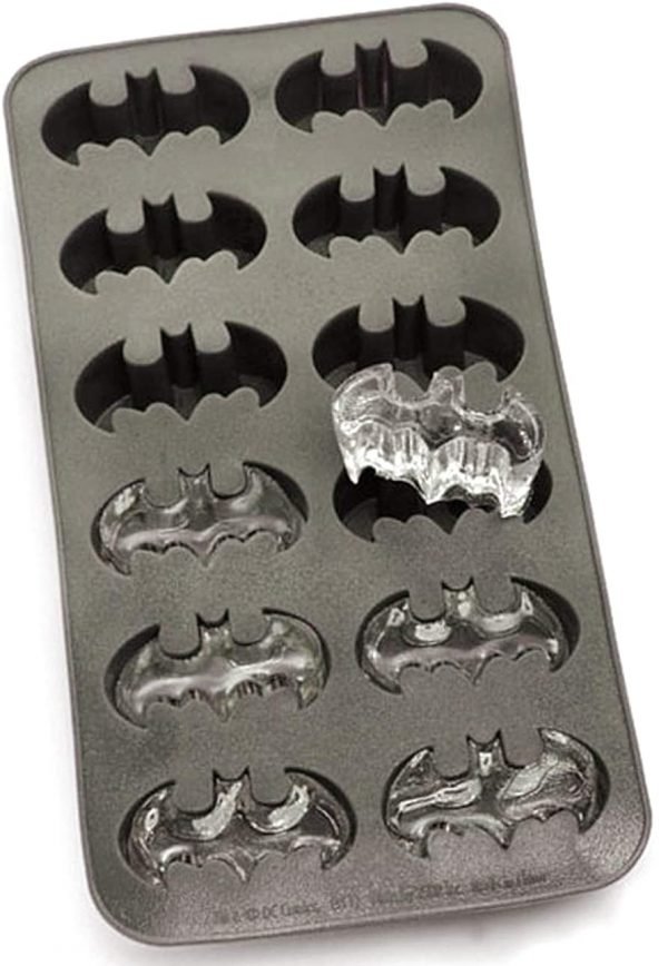 10 BATMAN GIFT IDEAS & MERCHANDISE FOR BATMAN FAMILY!