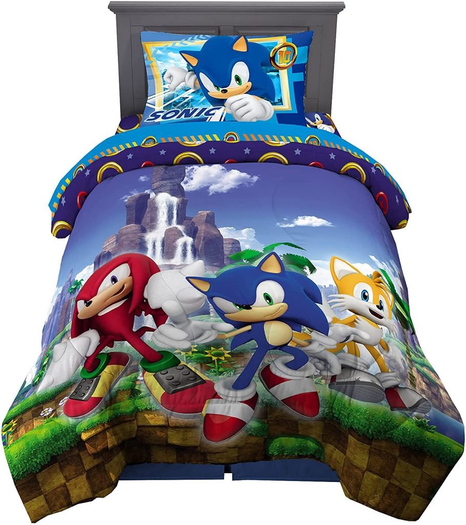 10 AMAZING SONIC THE HEDGEHOG MERCHANDISE!